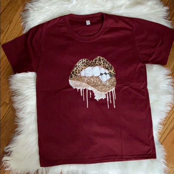 Unbranded | Tops | Maroon Leopard Glitter Print Lip Tshirt | Poshmark